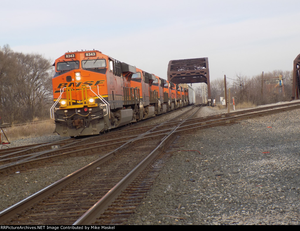 BNSF 8343